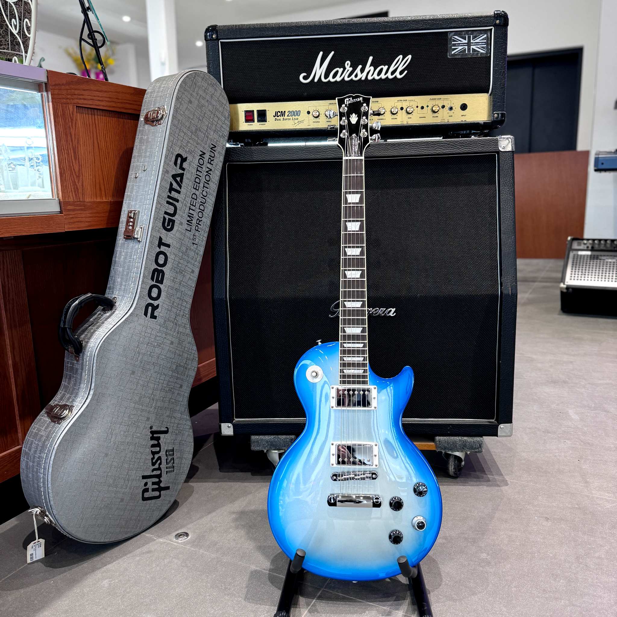 Gibson Les Paul Robot 2007 Electric Guitar – McTamney's