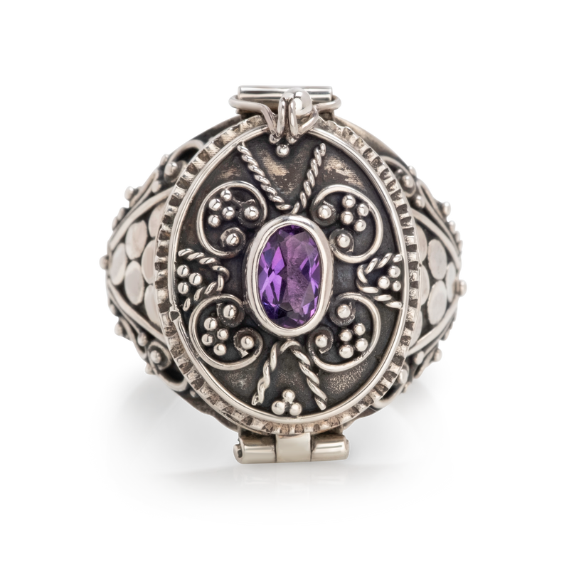 Silver Oval Amethyst Poison Ring – McTamney's