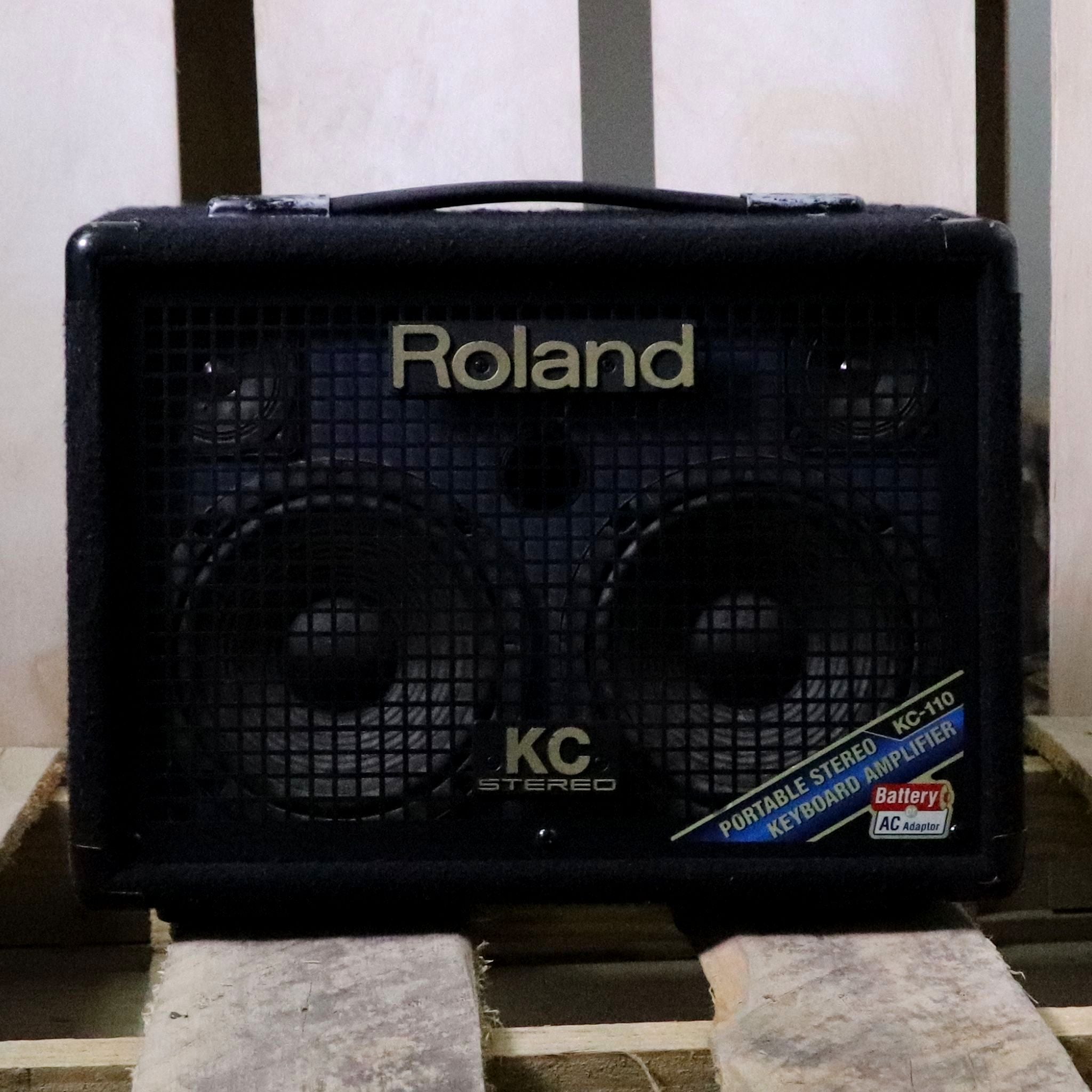 Roland KC 110 Keyboard Amplifier – McTamney's